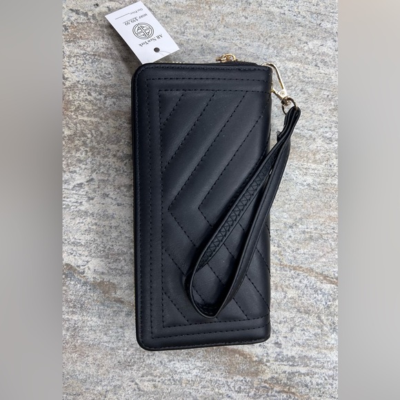 Bags | Wallet | Poshmark